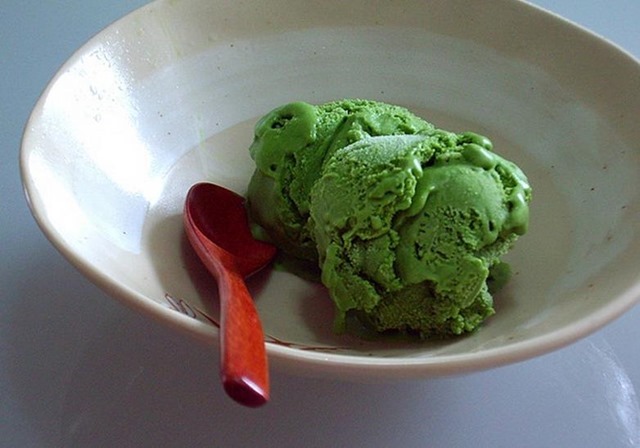 Cómo hacer un helado de té verde
